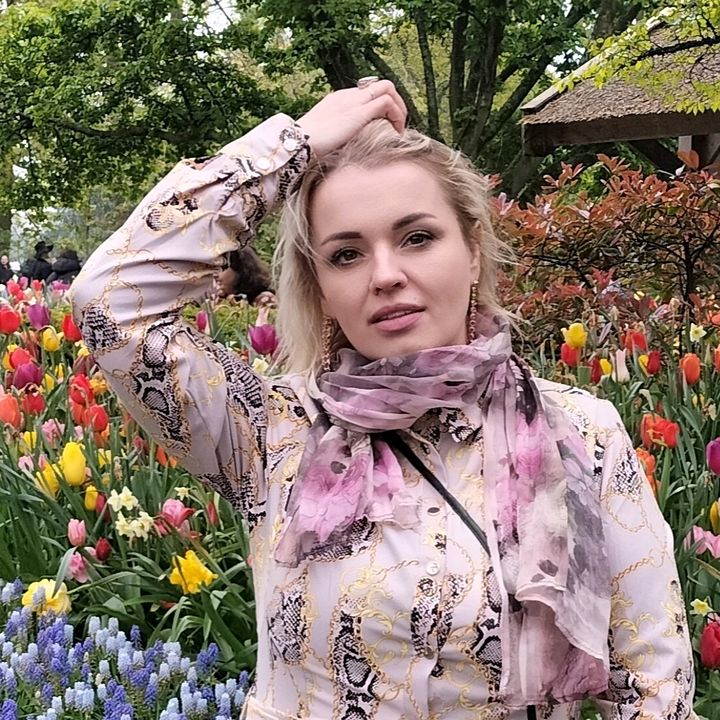 32 hearts, shares, 2 | lara_lara_V (@lara_lara_v)