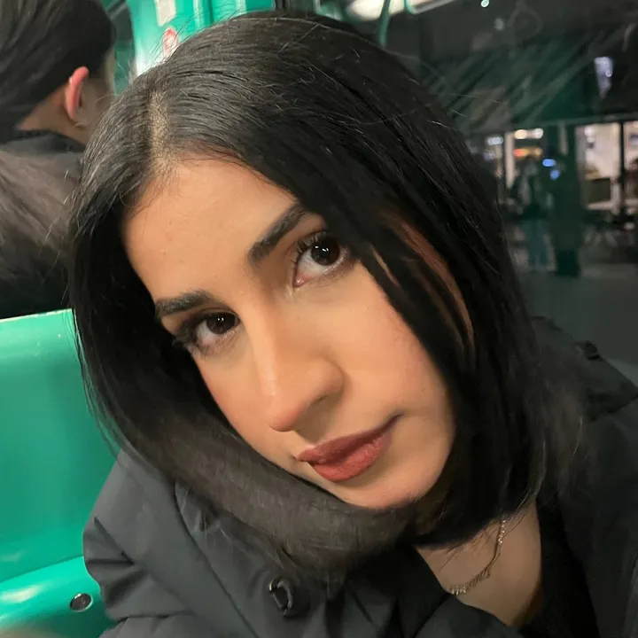 Hannah 🌈 (@itssweethannah) - Urlebird